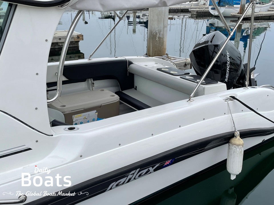 2021 Reflex 25 Reef Runner for sale. View price, photos and Buy 2021 ...