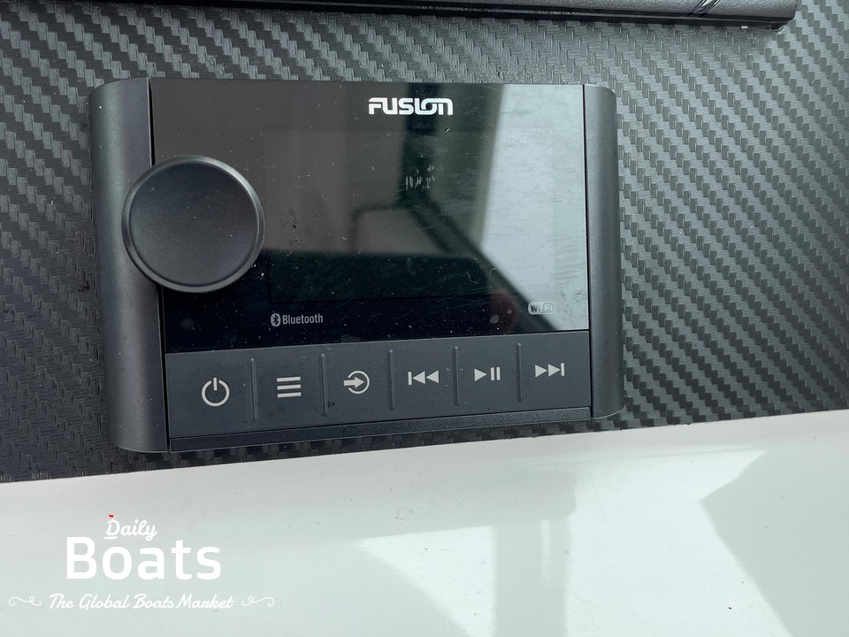 2021 Reflex 25 Reef Runner for sale. View price, photos and Buy 2021 ...