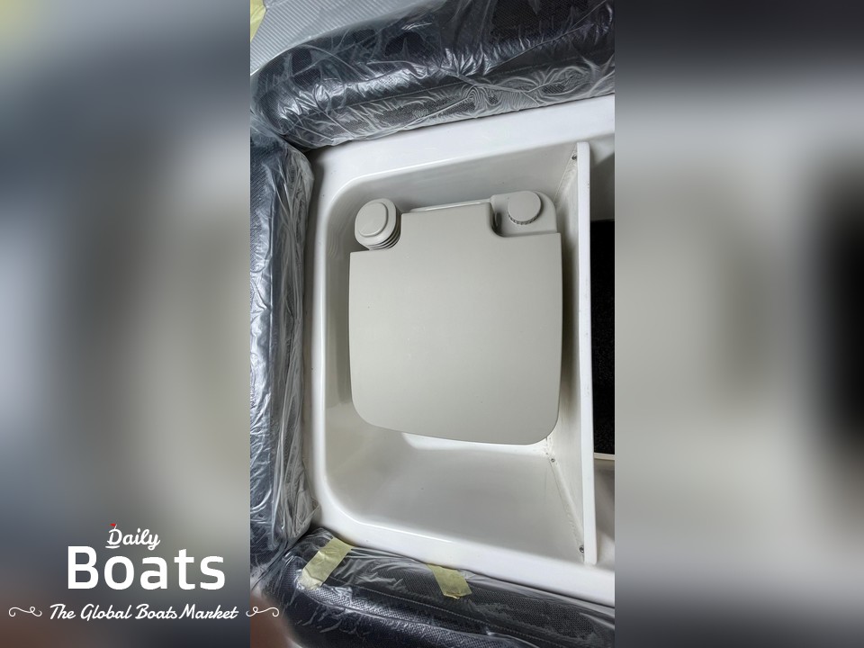 2021 Reflex 25 Reef Runner for sale. View price, photos and Buy 2021 ...