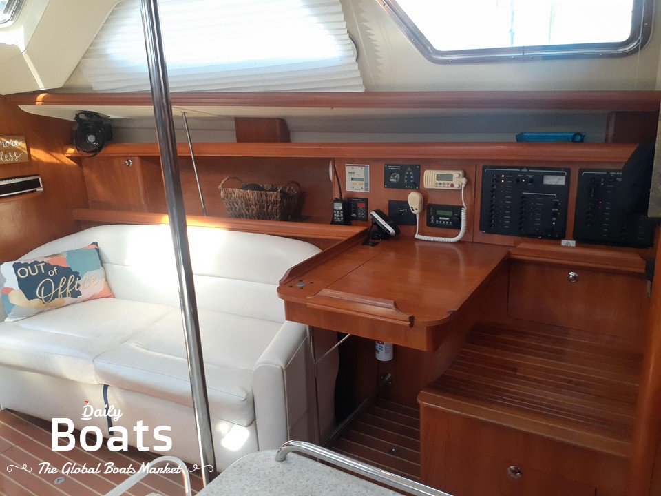 2011 Hunter 41 Deck Salon for sale. View price, photos and Buy 2011 ...