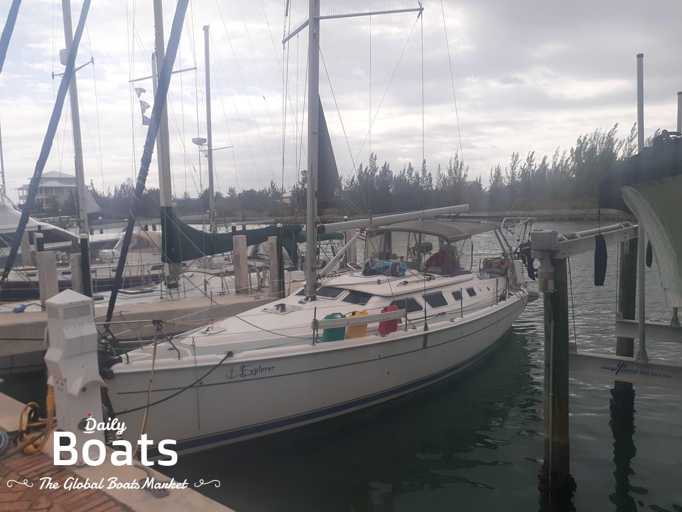 2011 Hunter 41 Deck Salon for sale. View price, photos and Buy 2011 ...