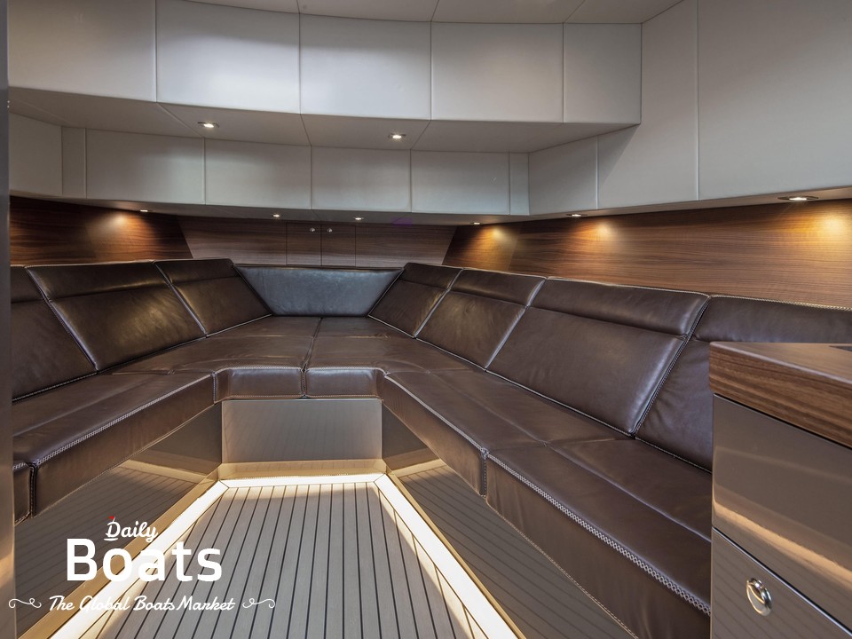 2020 Vanquish Yachts Vq52 for sale. View price, photos and Buy 2020 ...