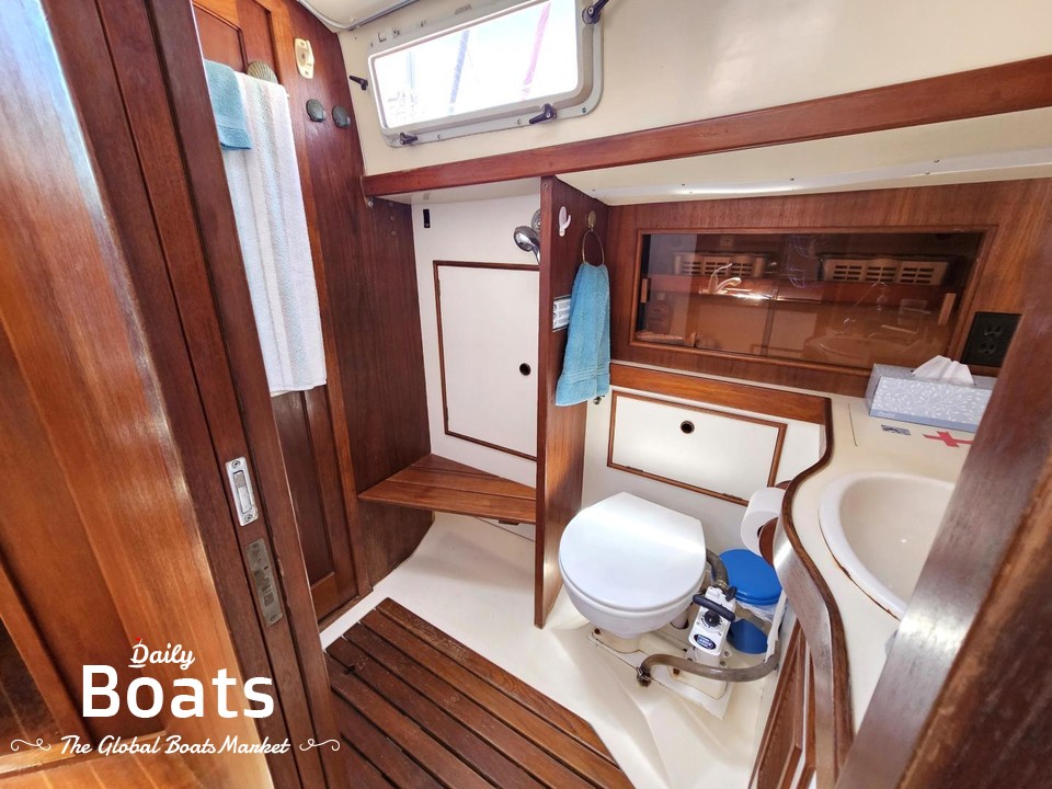 1986 Niagara 42 for sale. View price, photos and Buy 1986 Niagara 42 ...