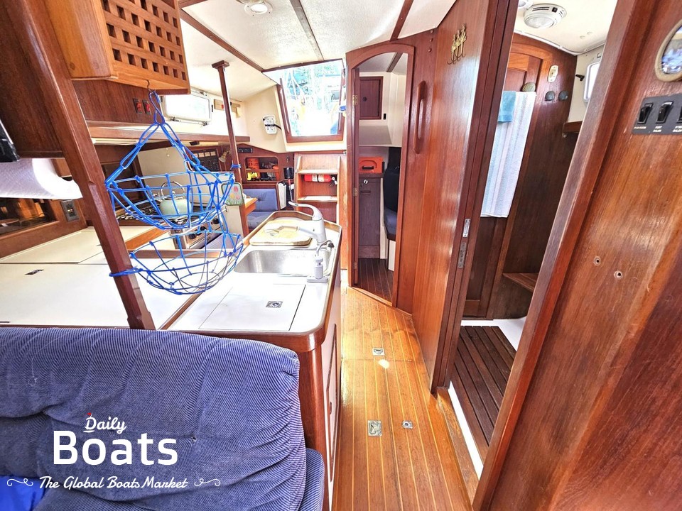 1986 Niagara 42 for sale. View price, photos and Buy 1986 Niagara 42 ...