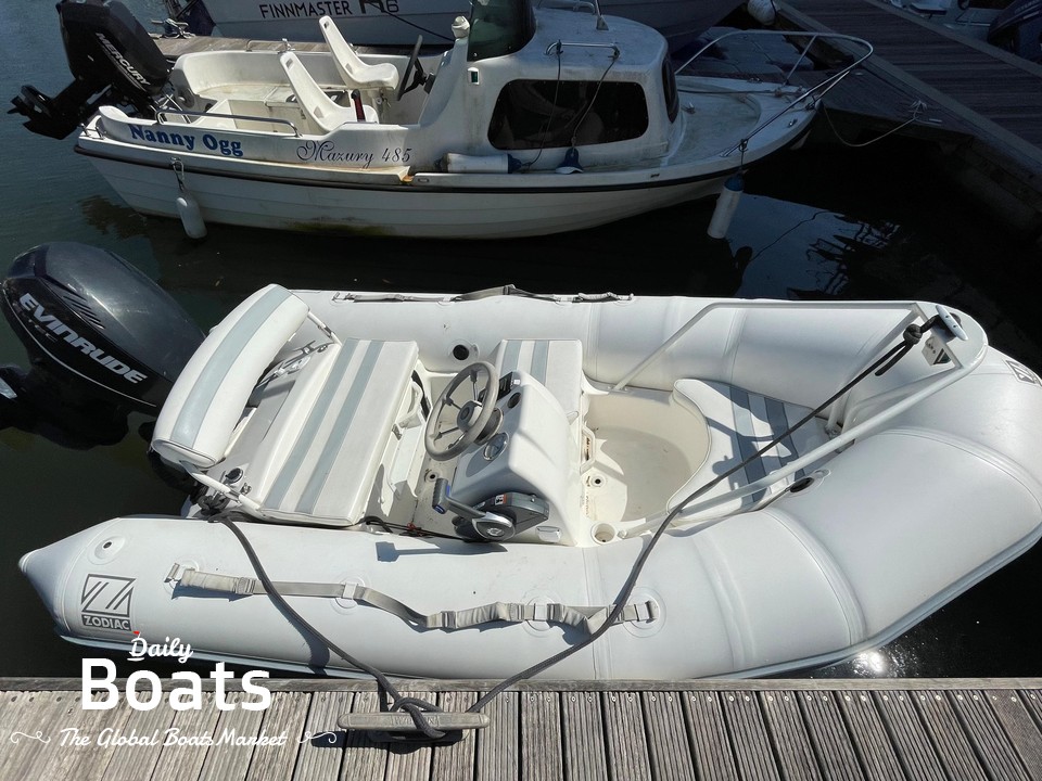 2001 Zodiac Yachtline 340 for sale. View price, photos and Buy 2001 ...