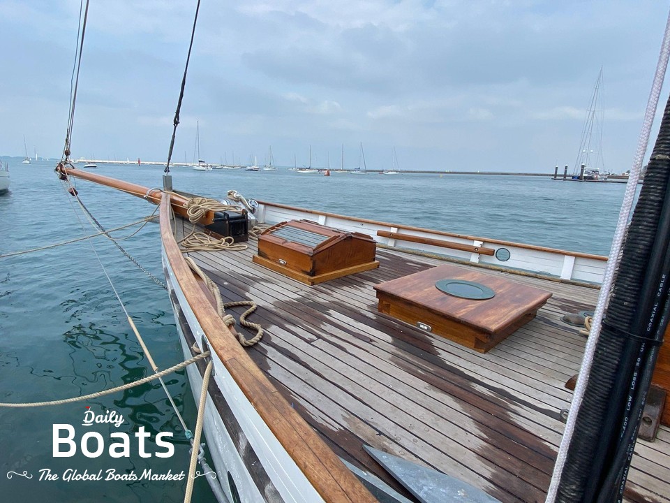 1909 WE Thomas Gentleman'S Classic Cutter for sale. View price, photos ...