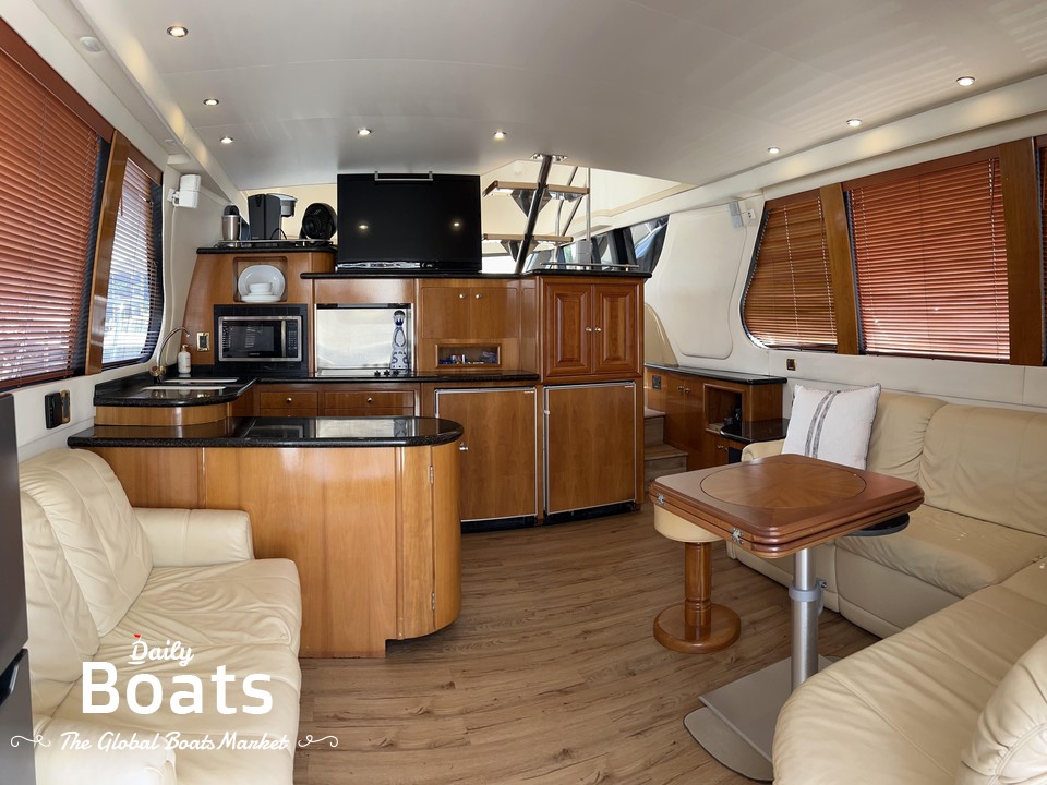 2002 Carver 530 Voyager Pilothouse for sale. View price, photos and Buy ...