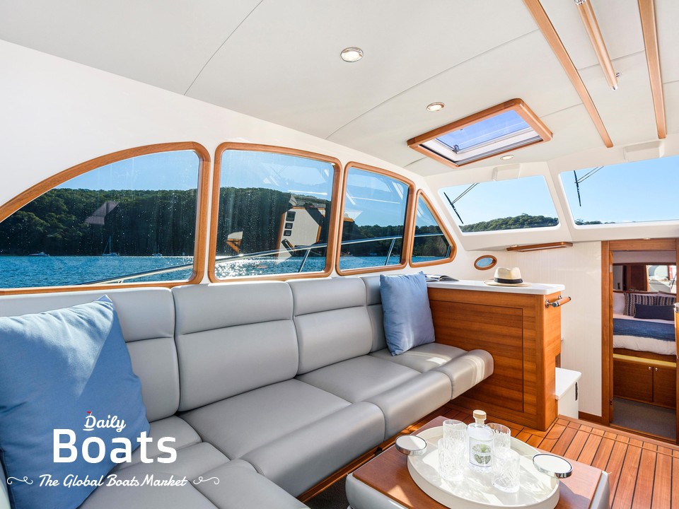 2019 Palm Beach Motor Yachts 42 Express for sale. View price, photos ...