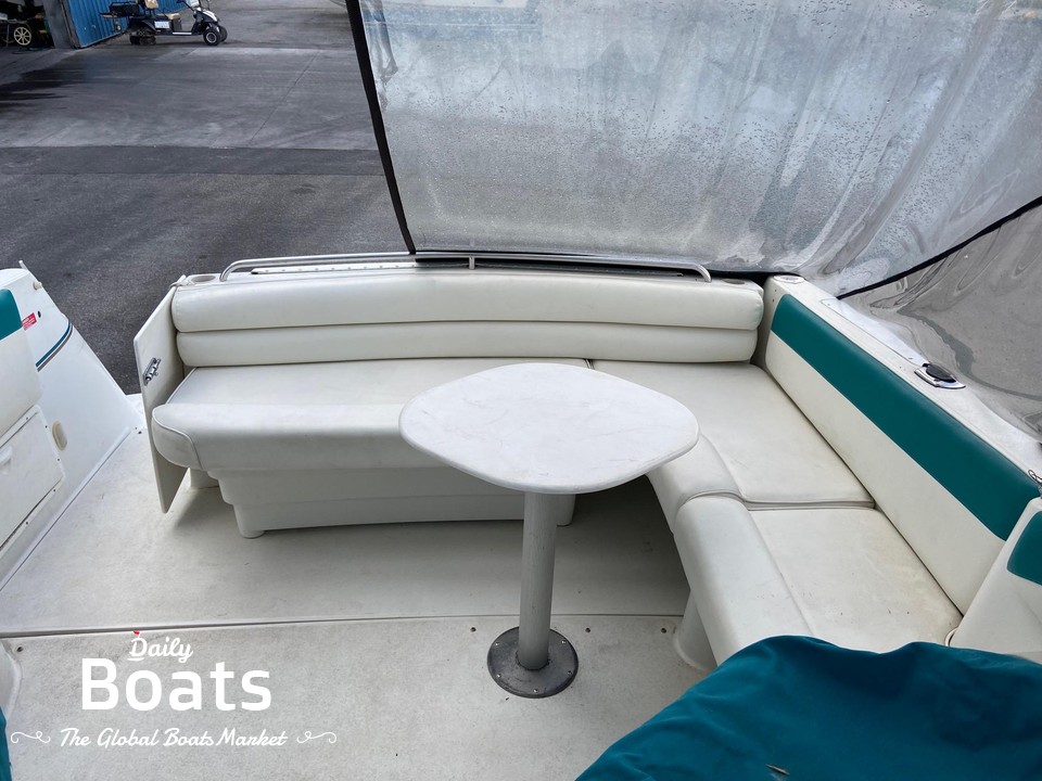 1994 Larson Cabrio 280 Mid Cabin for sale. View price, photos and Buy ...