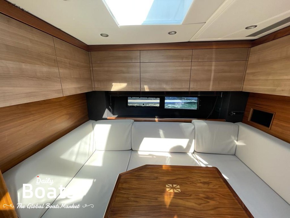 2012 Sealine Sc42 for sale. View price, photos and Buy 2012 Sealine ...