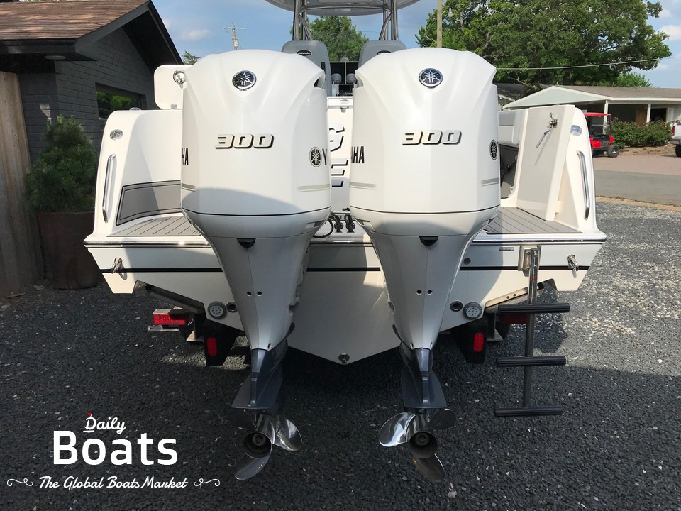 2018 Release 31 Center Console for sale. View price, photos and Buy ...