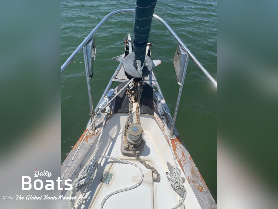 1981 Pearson 424 for sale. View price, photos and Buy 1981 Pearson 424 ...