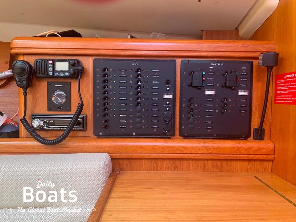 2005 Hunter 33 for sale. View price, photos and Buy 2005 Hunter 33 #489866