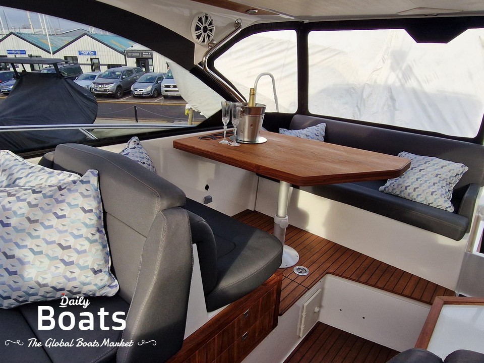 2012 Grandezza 27 Oc for sale. View price, photos and Buy 2012 ...