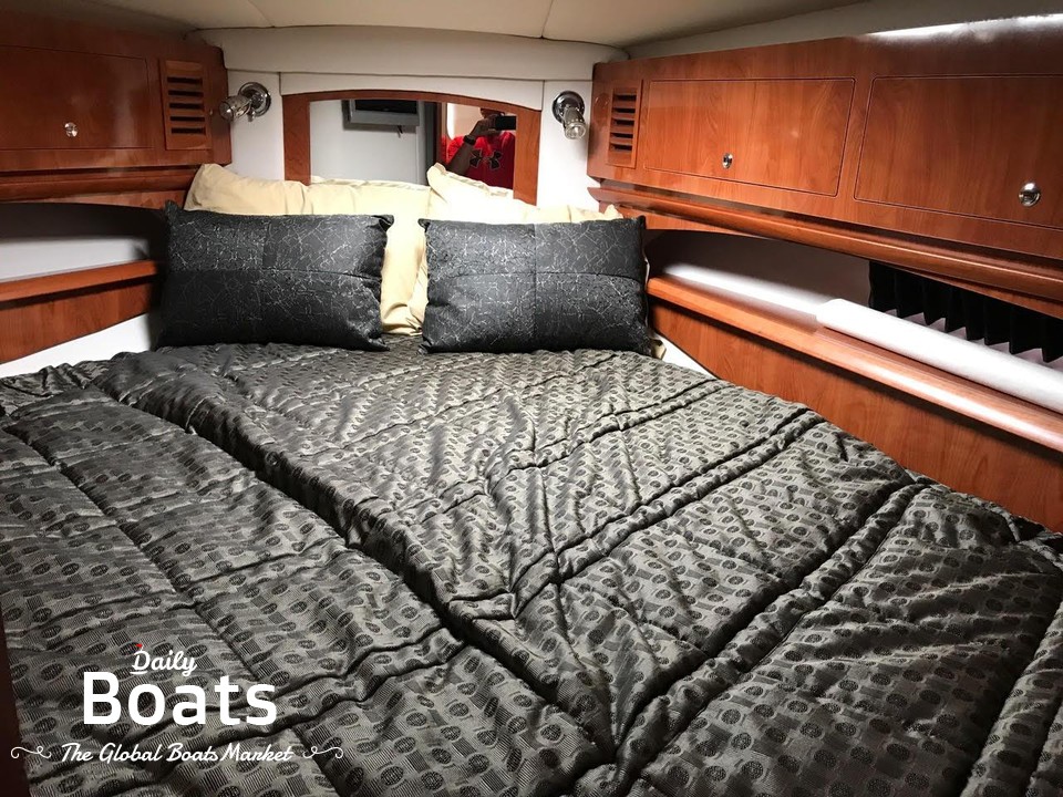 2008 Four Winns 378 Vista for sale. View price, photos and Buy 2008 ...