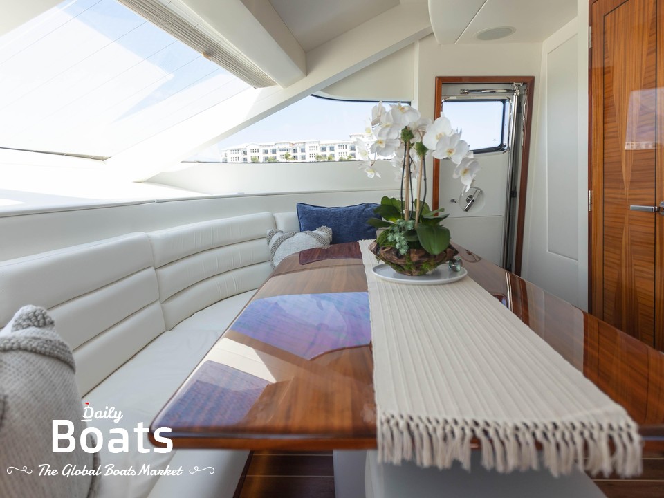 2013 Hatteras 80 Motor Yacht for sale. View price, photos and Buy 2013 ...