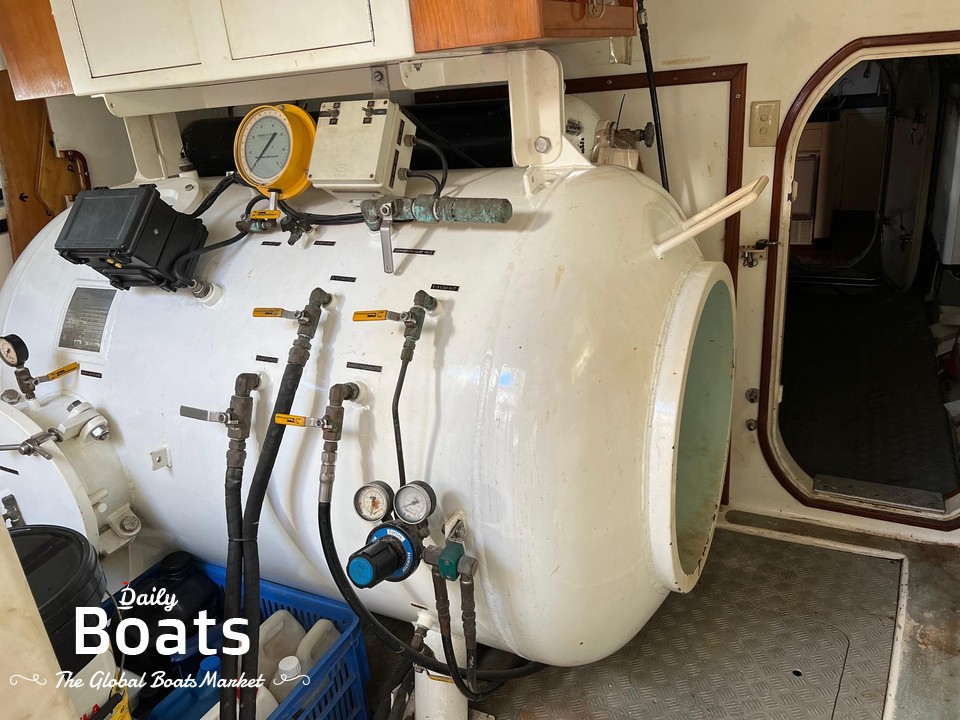 1998 Custom Pilothouse for sale. View price, photos and Buy 1998 Custom ...