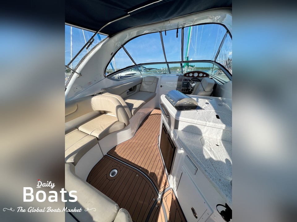 2017 Rinker 290 Express Cruiser for sale. View price, photos and Buy ...