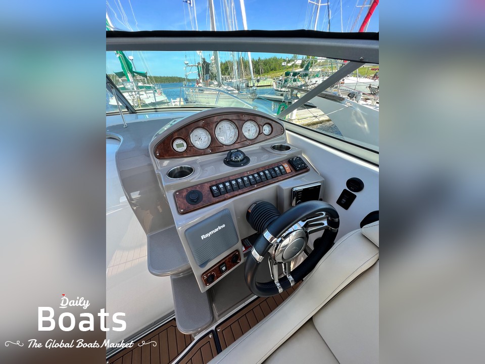 2017 Rinker 290 Express Cruiser for sale. View price, photos and Buy ...