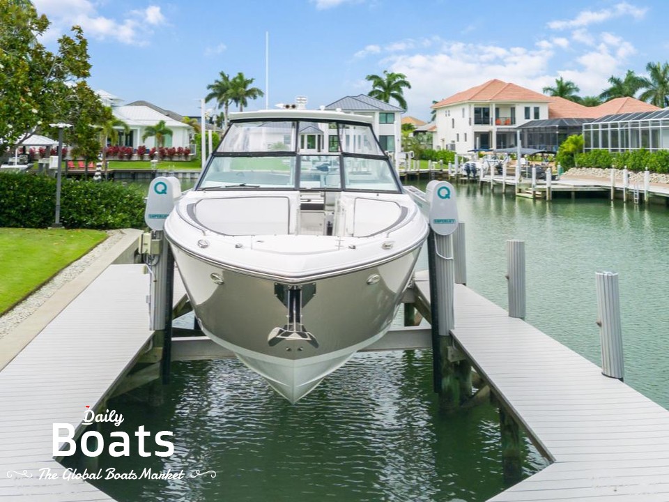 2017 Monterey 378 Super Express for sale. View price, photos and Buy ...