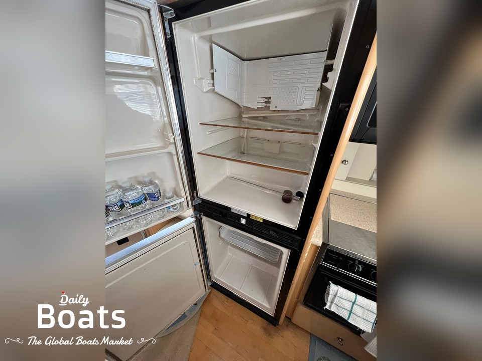 1998 Carver 455 Motor Yacht for sale. View price, photos and Buy 1998 ...