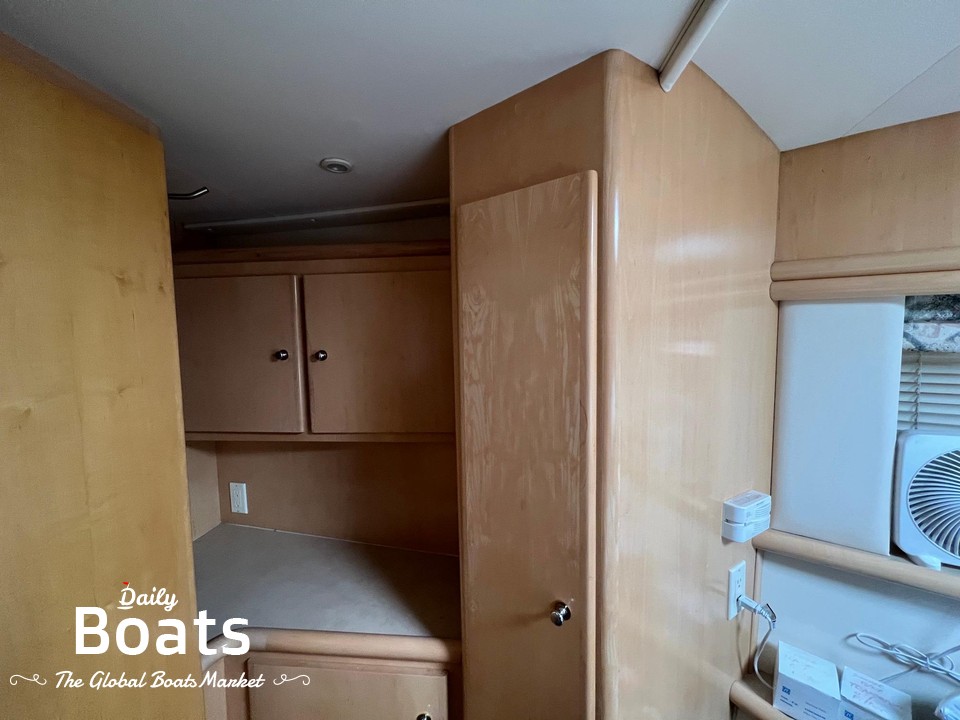 1998 Carver 455 Motor Yacht for sale. View price, photos and Buy 1998 ...