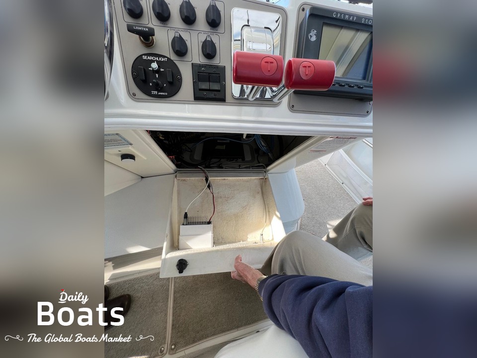 1998 Carver 455 Motor Yacht for sale. View price, photos and Buy 1998 ...