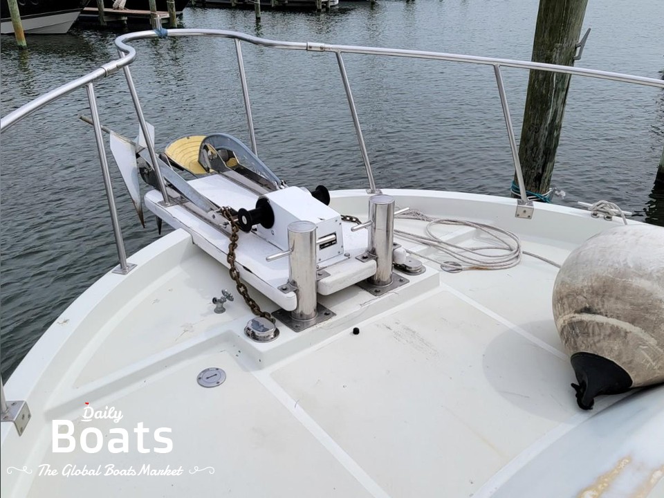 1984 Present Yachts 42 Sundeck for sale. View price, photos and Buy ...