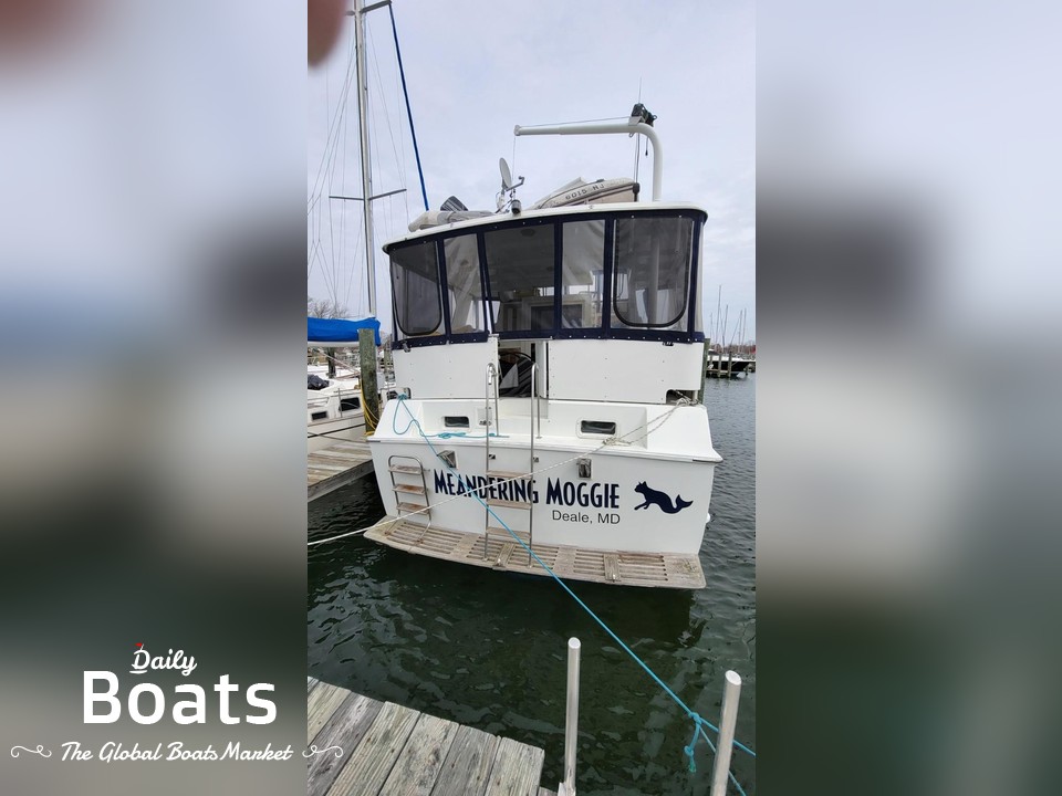 1984 Present Yachts 42 Sundeck for sale. View price, photos and Buy ...