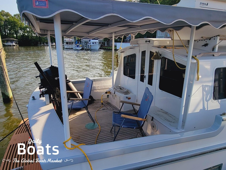 2001 Covey Island 47 Shallow Draft Tunnel Drive for sale. View price, photos and Buy 2001 Covey ...