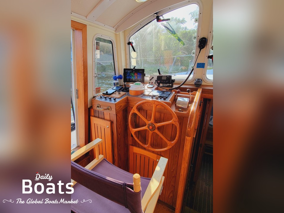 2001 Covey Island 47 Shallow Draft Tunnel Drive for sale. View price, photos and Buy 2001 Covey ...