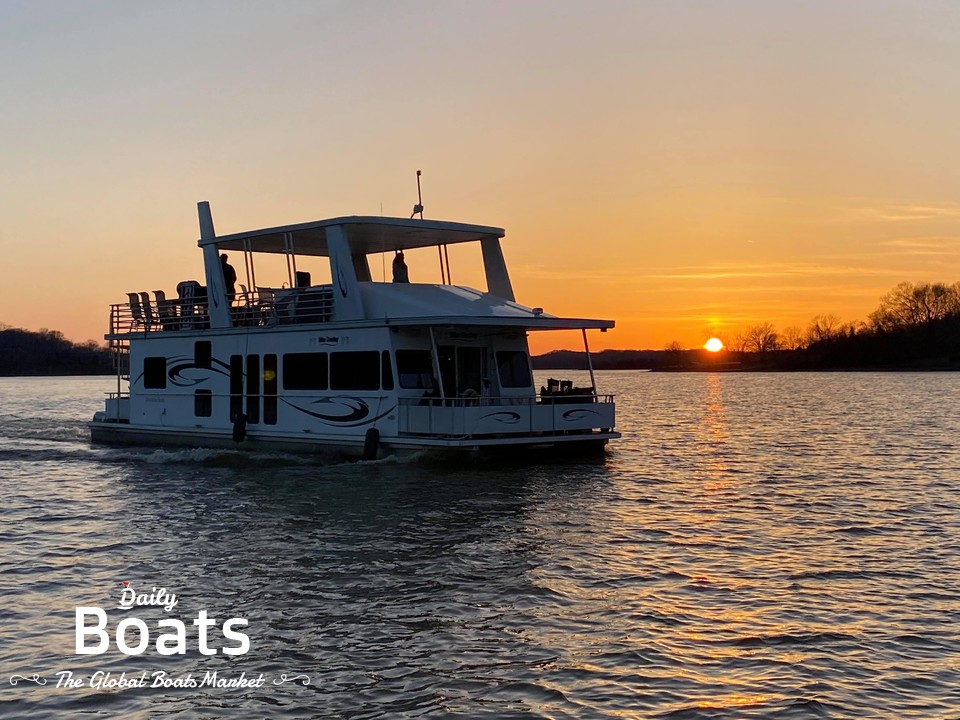 2007 Destination Yachts 55 House Boat for sale. View price, photos and ...