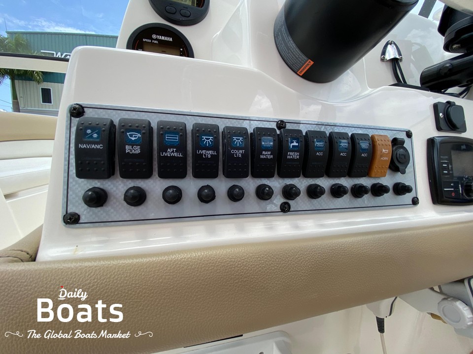 2017 Key West 211 Dual Console for sale. View price, photos and Buy ...