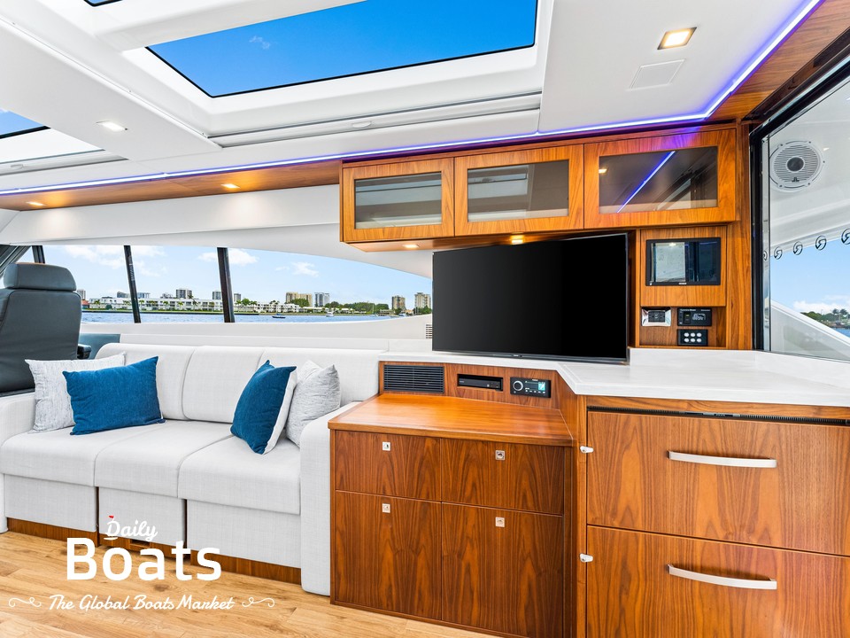 2022 Riviera 6000 Sport Yacht With Ips for sale. View price, photos and ...