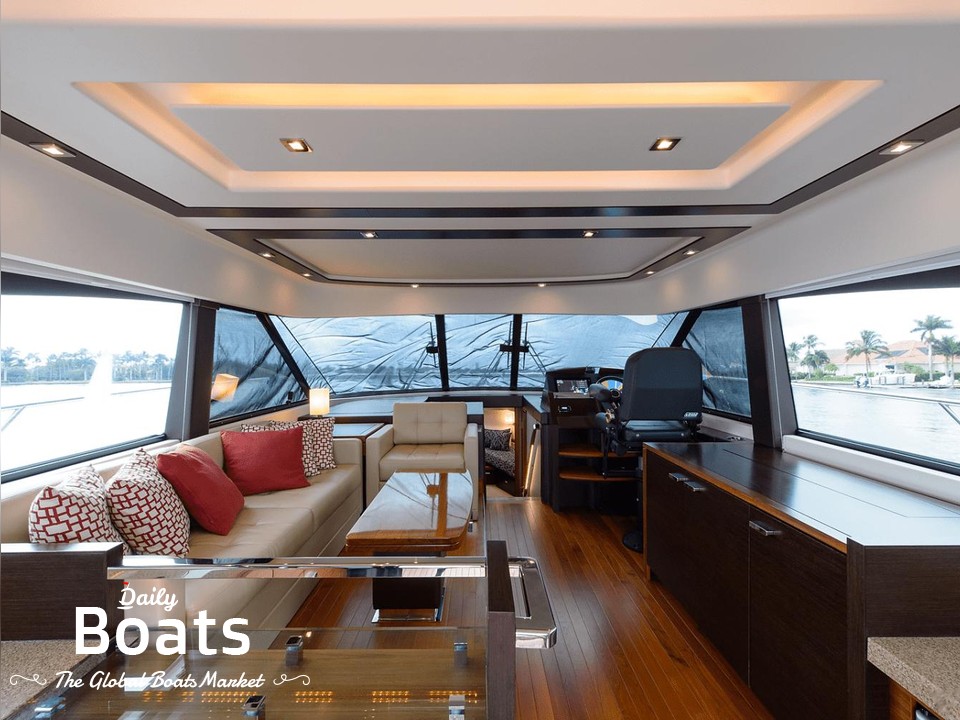 2015 Tiara Yachts 5000 Flybridge for sale. View price, photos and Buy ...