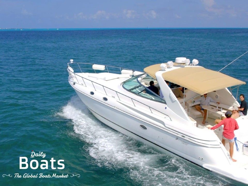 2002 Cruisers Yachts 4270 Express for sale. View price, photos and Buy ...