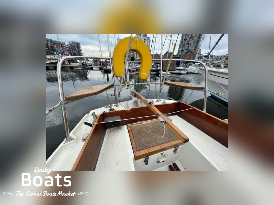 1973 Halcyon 27 for sale. View price, photos and Buy 1973 Halcyon 27 ...