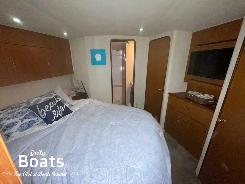 2000 Ocean Yachts Convertible for sale. View price, photos and Buy 2000 ...