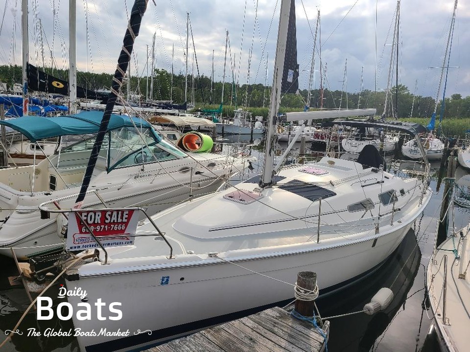 2005 Hunter 33 for sale. View price, photos and Buy 2005 Hunter 33 #491441