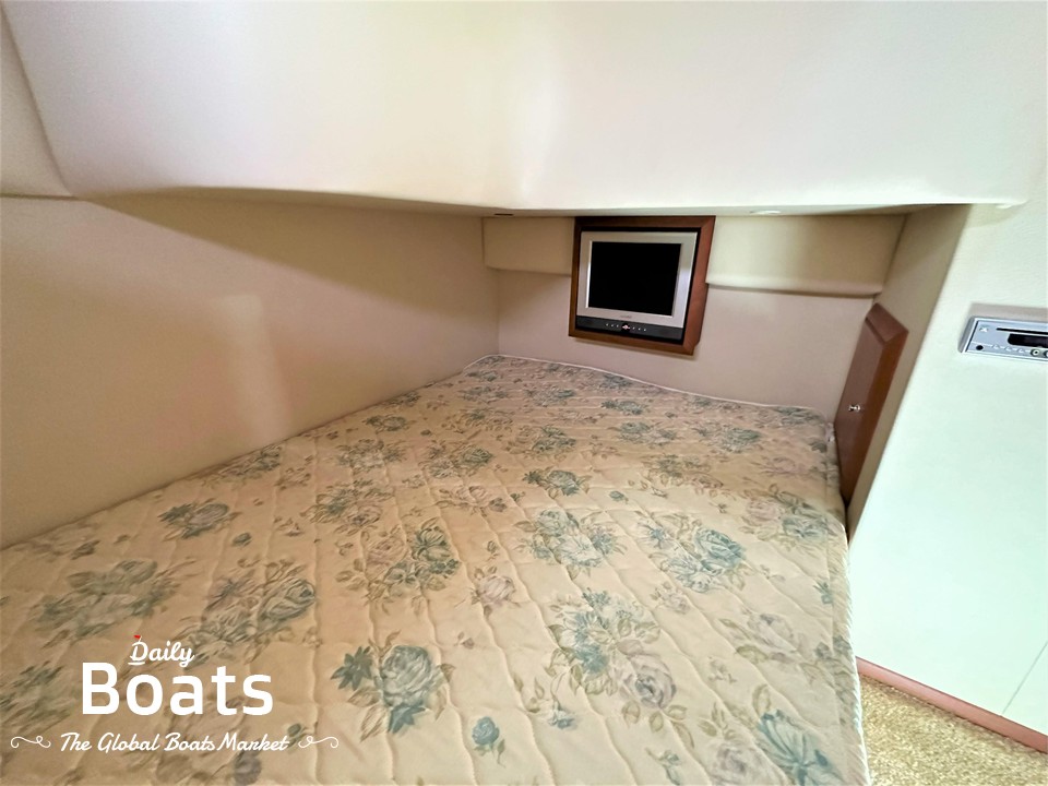 2006 Silverton 45 Convertible à vendre. Voir le prix, les photos et ...