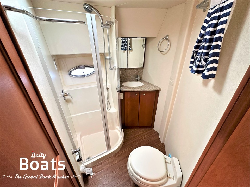 2006 Silverton 45 Convertible for sale. View price, photos and Buy 2006 ...