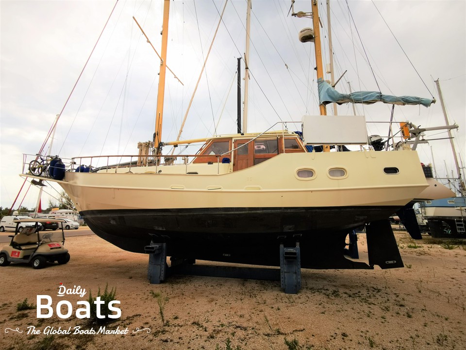 Bruce roberts spray for sale - Daily Boats