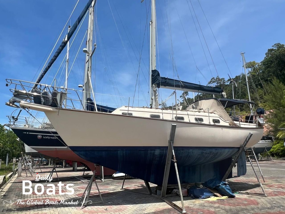 1991 Island Packet 32 for sale. View price, photos and Buy 1991 Island ...