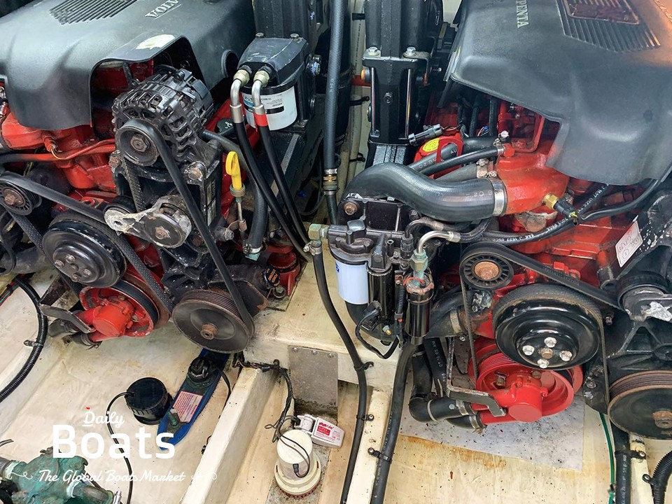 2003 Cruisers Yachts 3075 Express for sale. View price, photos and Buy ...