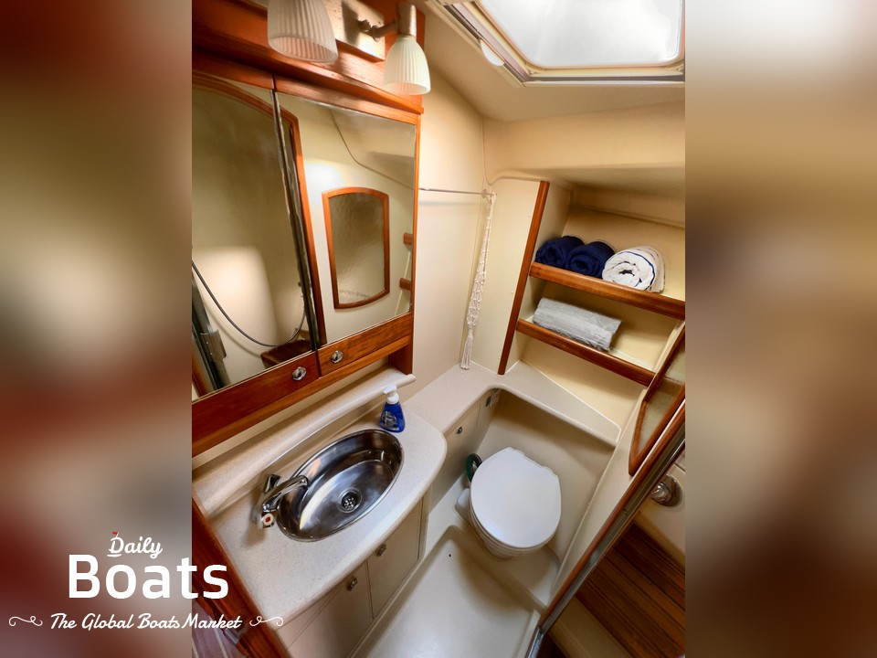 2006 Hunter 45 Center Cockpit for sale. View price, photos and Buy 2006 ...