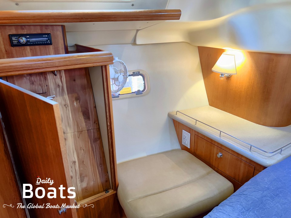 2006 Hunter 45 Center Cockpit for sale. View price, photos and Buy 2006 ...