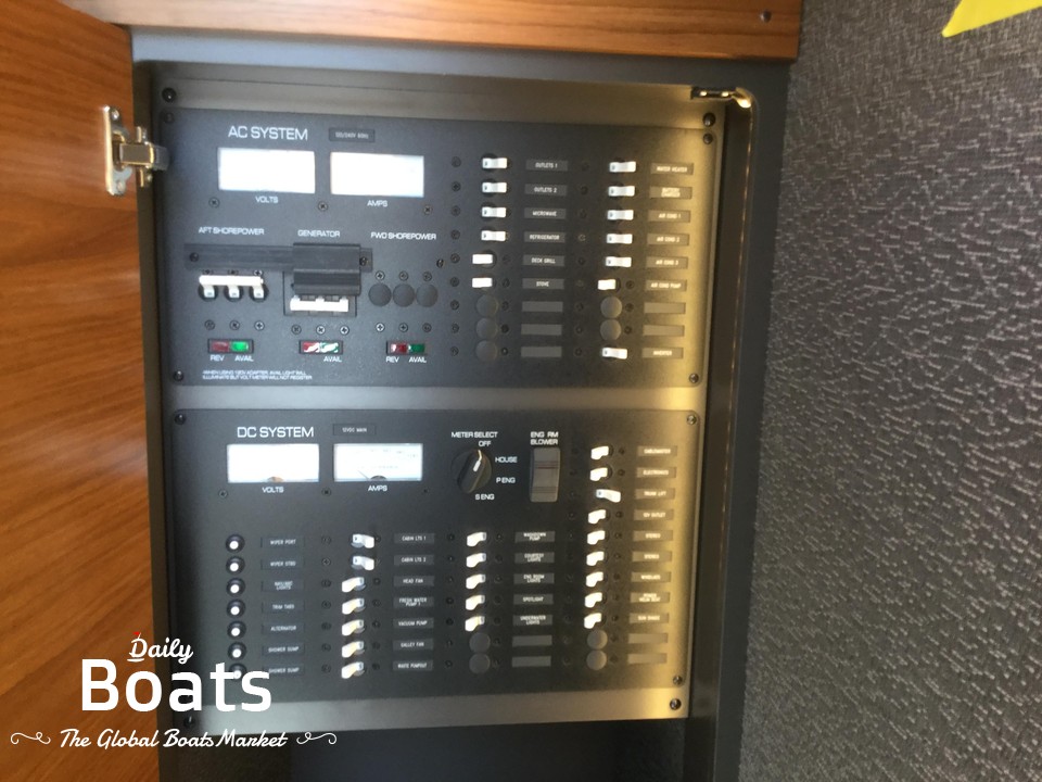 2023 Tiara Yachts C39 Coupe for sale. View price, photos and Buy 2023 ...