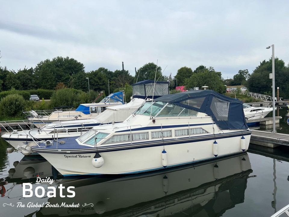 1976 Fairline Phantom for sale. View price, photos and Buy 1976 ...