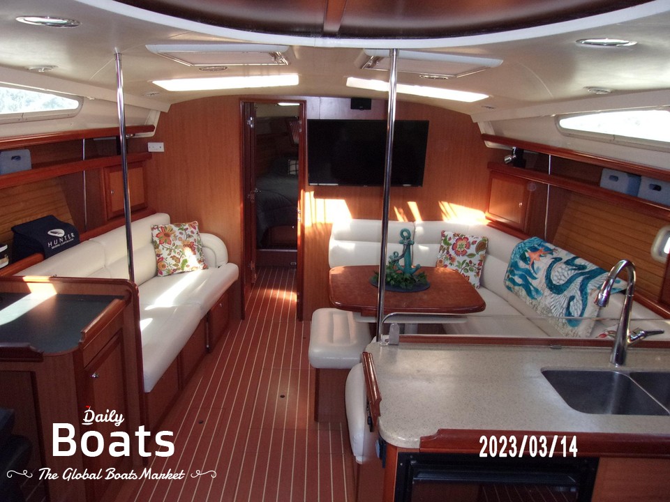 2007 Hunter 49 for sale. View price, photos and Buy 2007 Hunter 49 #491787