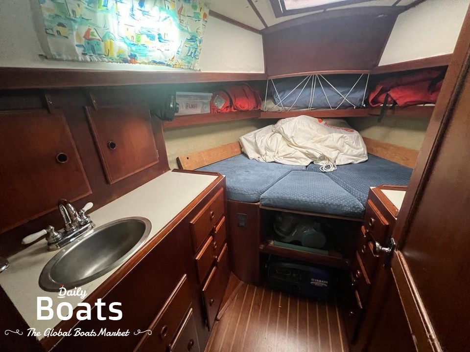 1978 Pearson 424 for sale. View price, photos and Buy 1978 Pearson 424 ...